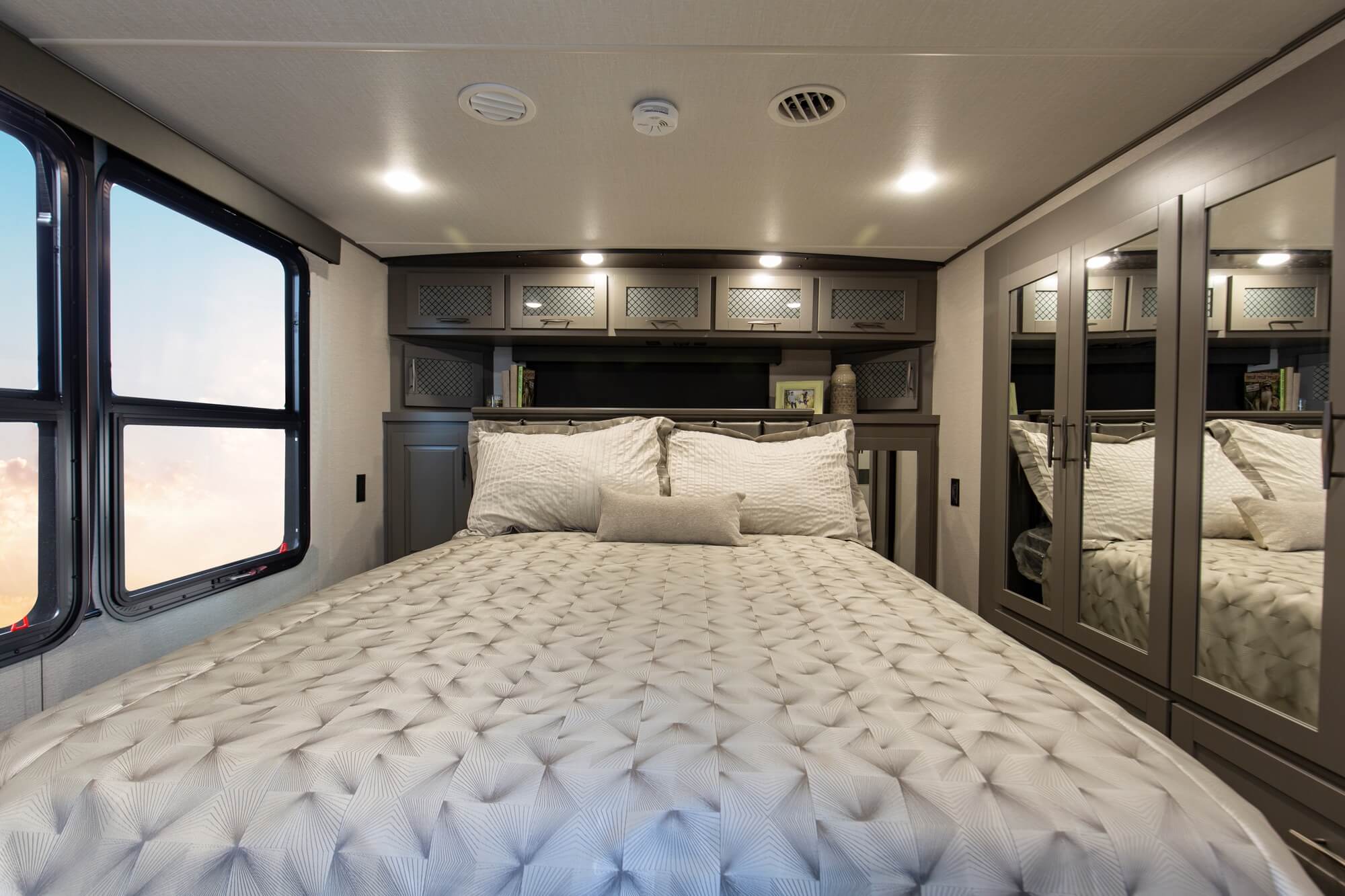 10 Greatest Good Sam RV Parks - Getaway Couple