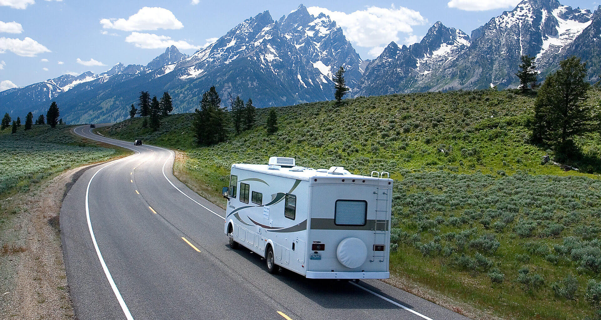 How to Decode Common RV Lingo - Getaway Couple