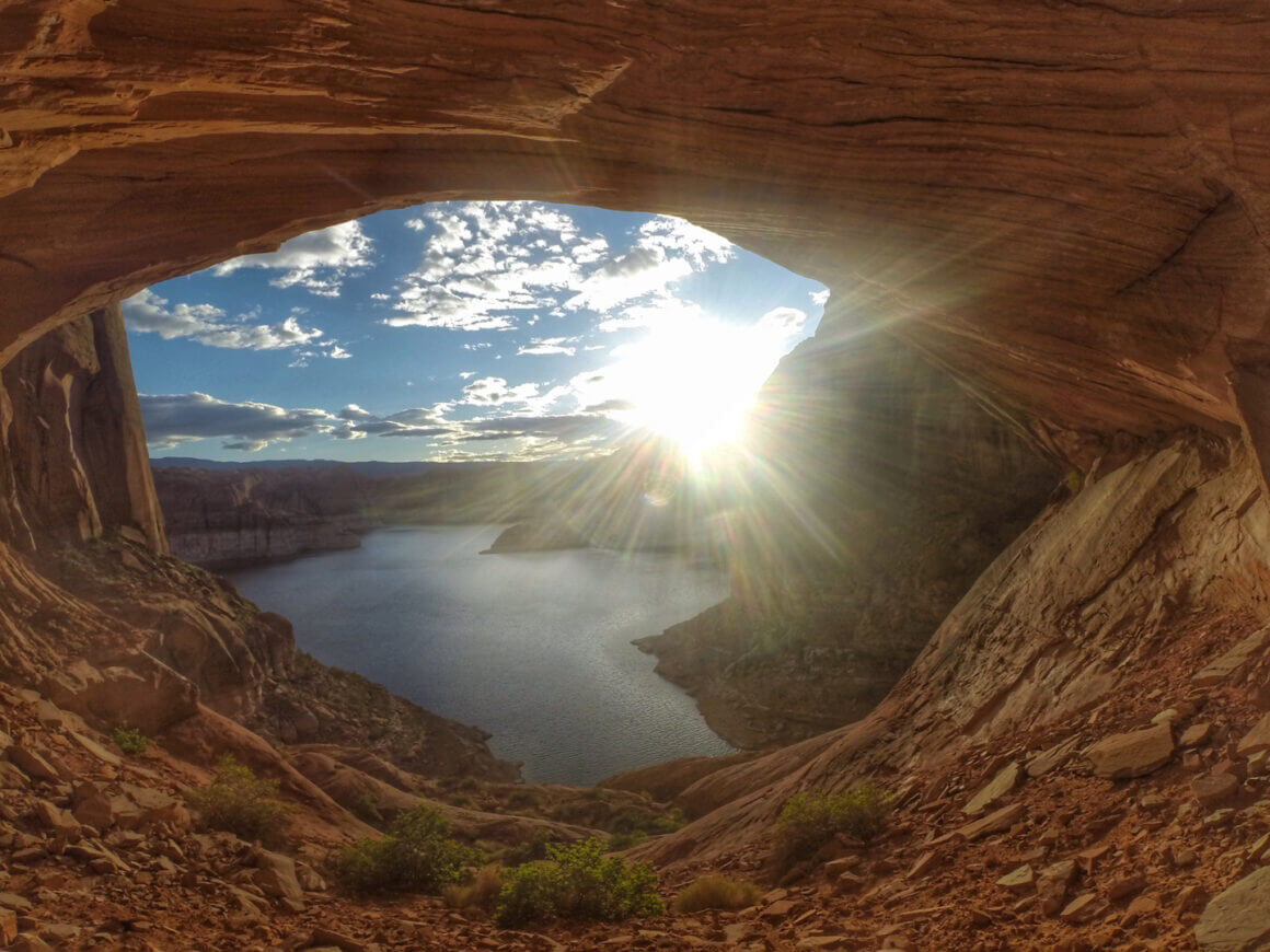 Everything You Need To Know About Lake Powell RV Camping
