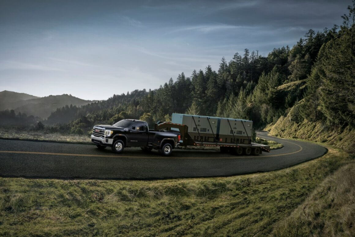 What Are the Best Dually Trucks for Towing? - Getaway Couple