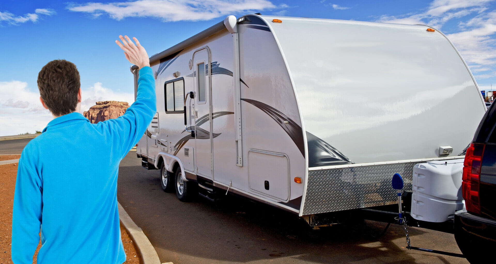 5 Anxiety-Reducing Tips for Backing Your RV into a Driveway