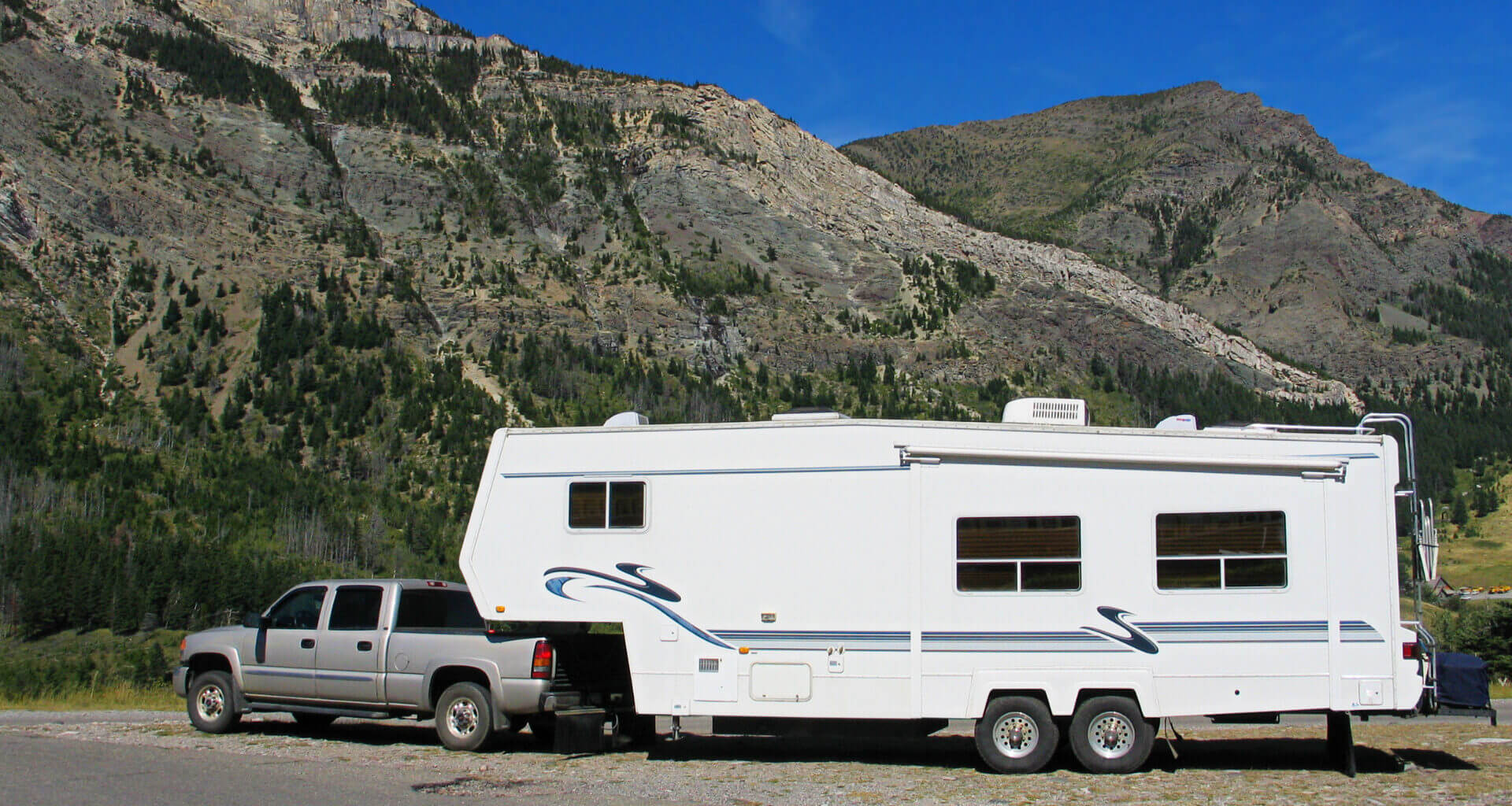 Top 5 Regrets of Buying a Fifth Wheel - Getaway Couple