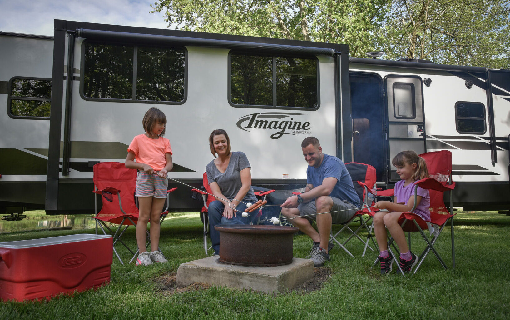 15 Campfire Games for Adults, Kids, and Parties - Getaway Couple