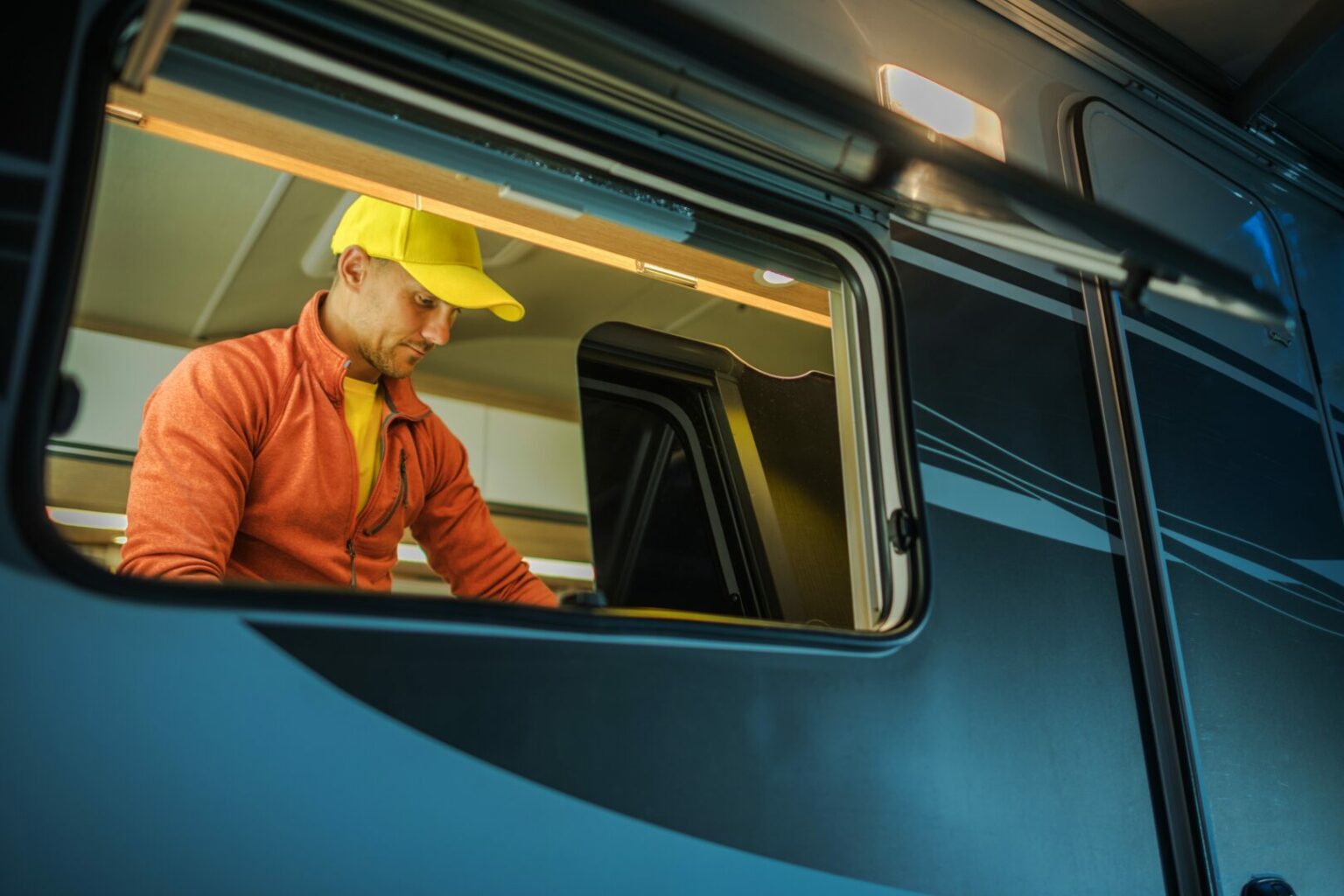 RV Wiring and Electrical: A Newbies Guide - Getaway Couple