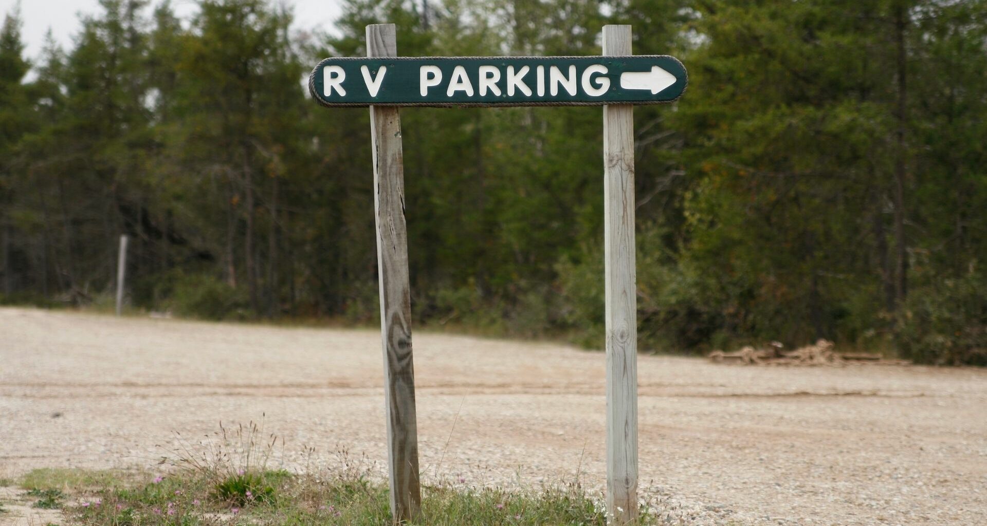 The Art of Leveling Your RV Properly - Getaway Couple