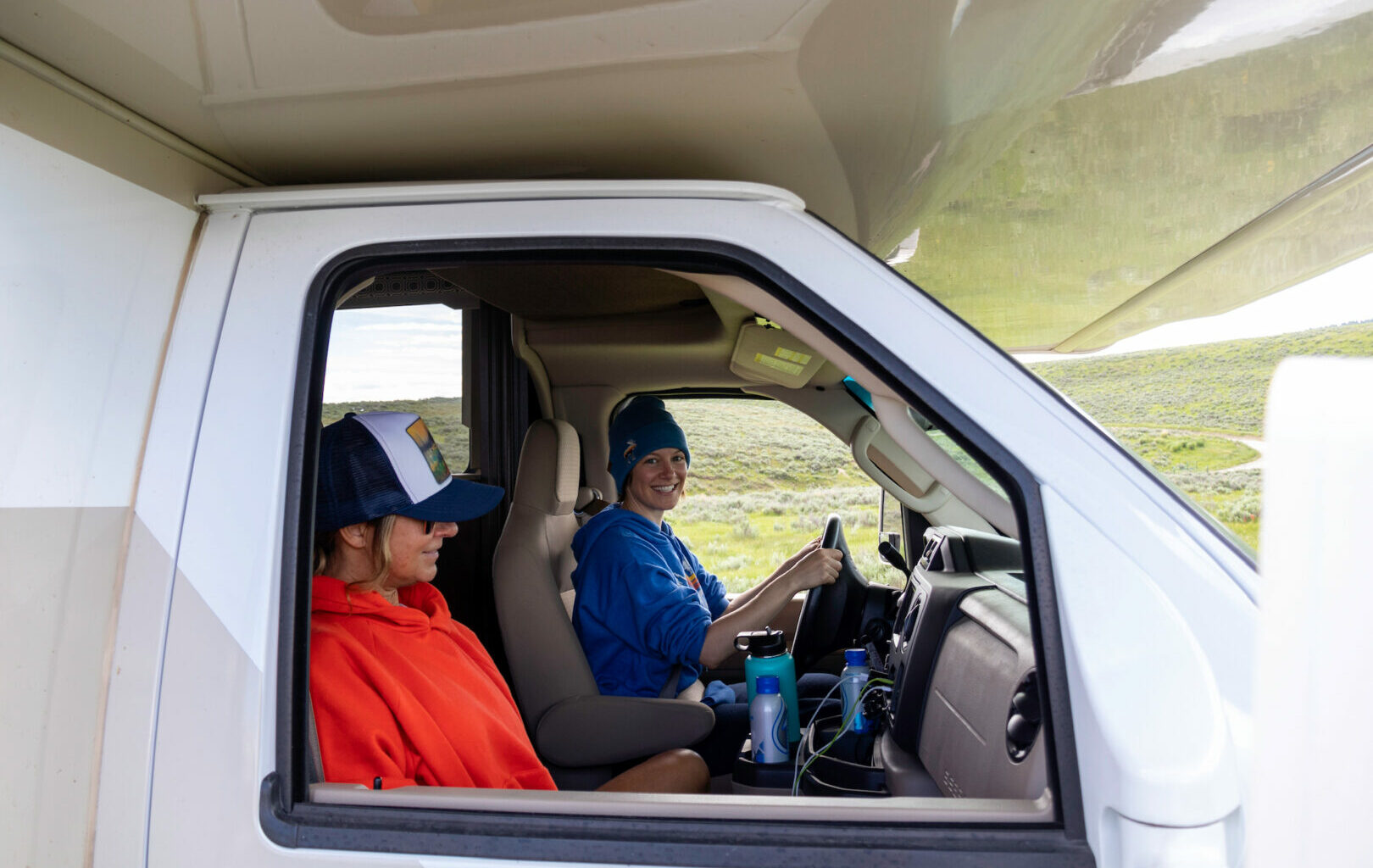 Newbies Guide to Driving Your RV - Getaway Couple