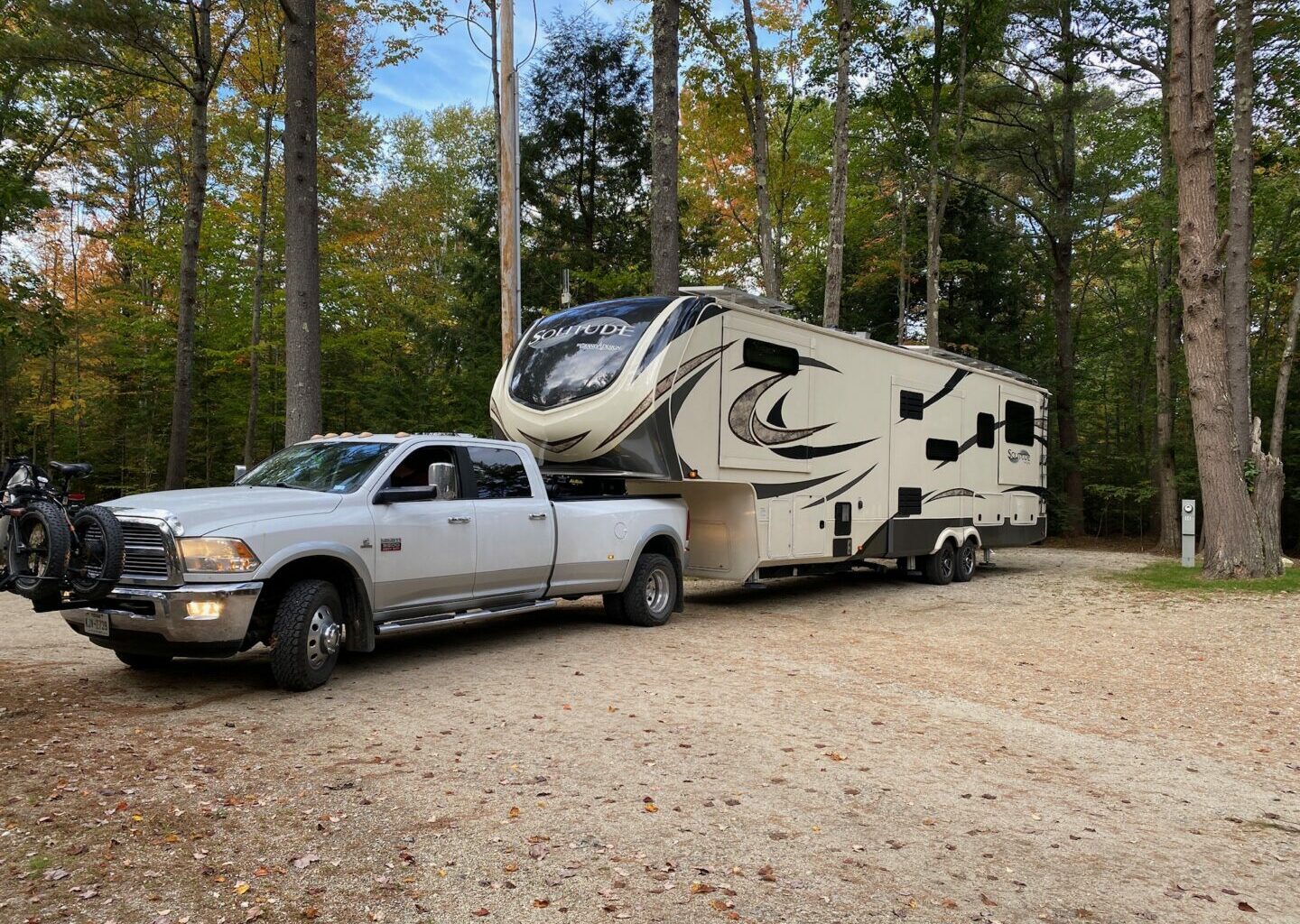 Newbies Guide to Driving Your RV - Getaway Couple