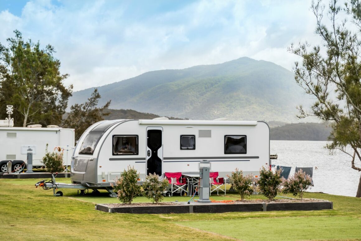 How to Find the Best Permanent and Long Term RV Parks