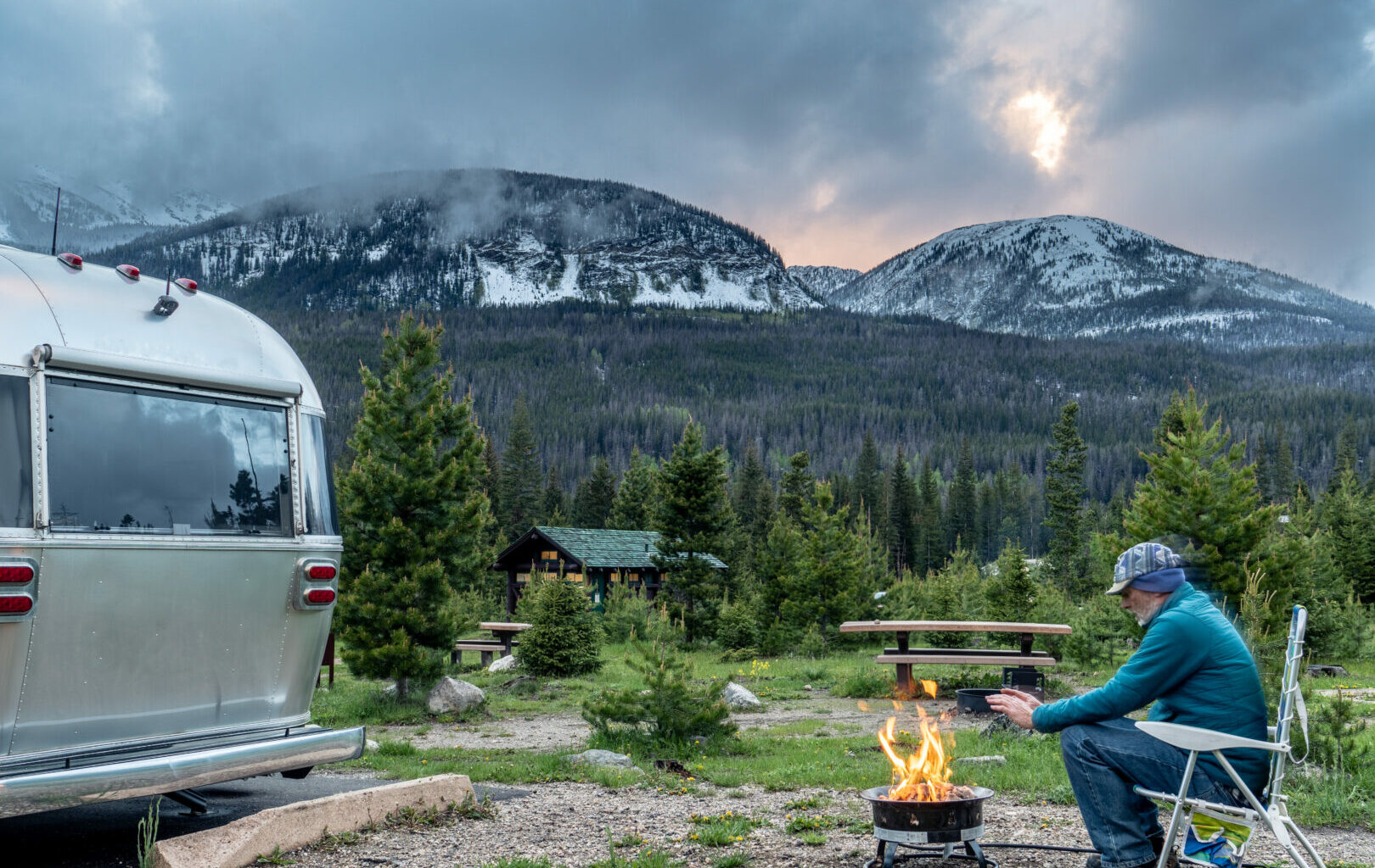 10 Best Colorado RV Parks You’ll Love - Getaway Couple
