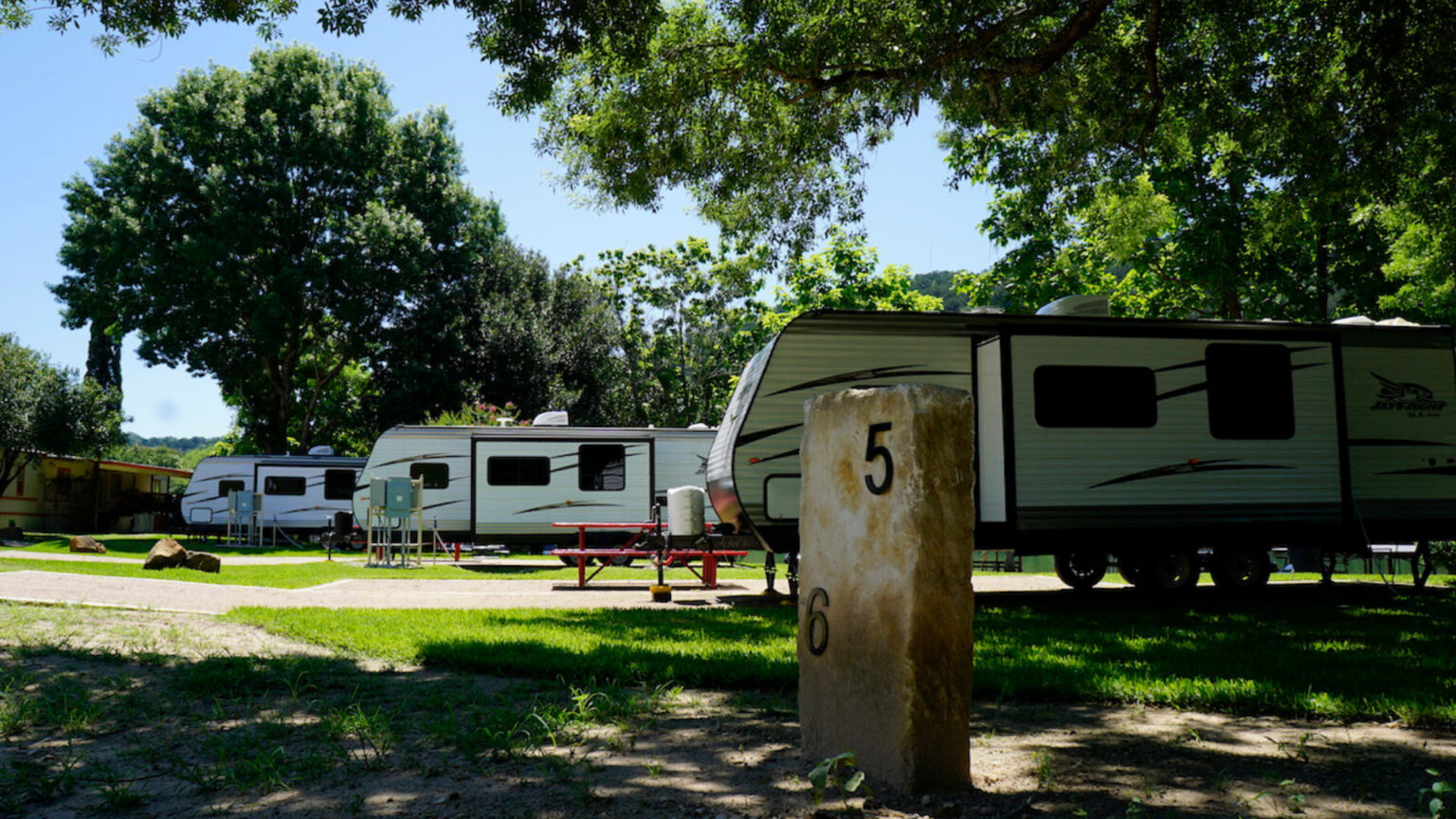 The Best Campgrounds in and Around Austin, Texas - Getaway Couple