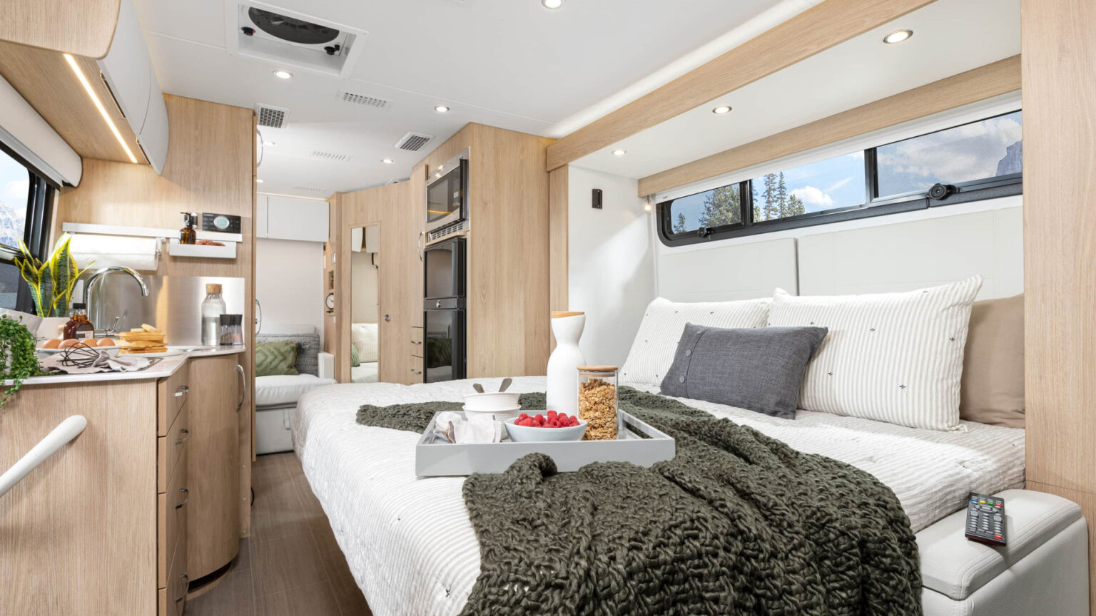 7 Best RVs With Murphy Beds - Getaway Couple
