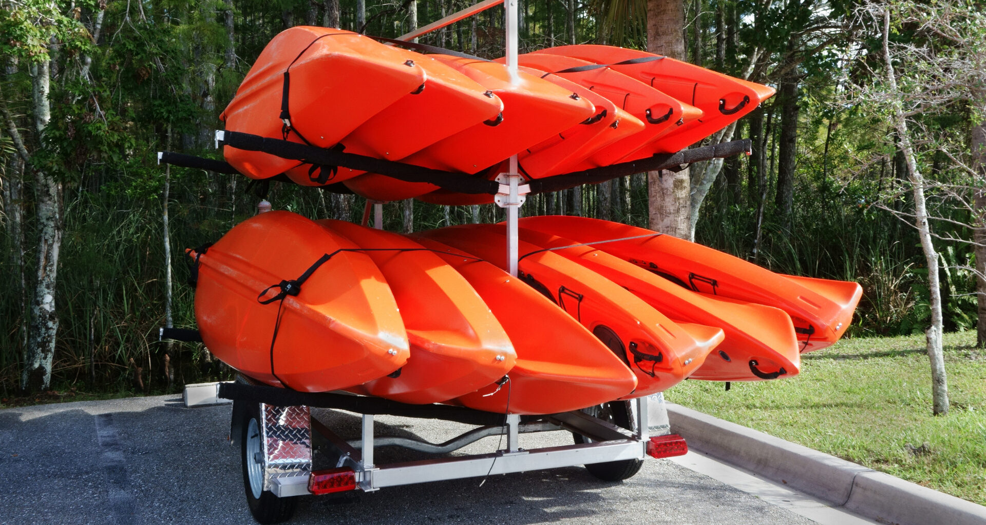 The Best Kayak Trailers to Move Your Toys With Ease - Getaway Couple