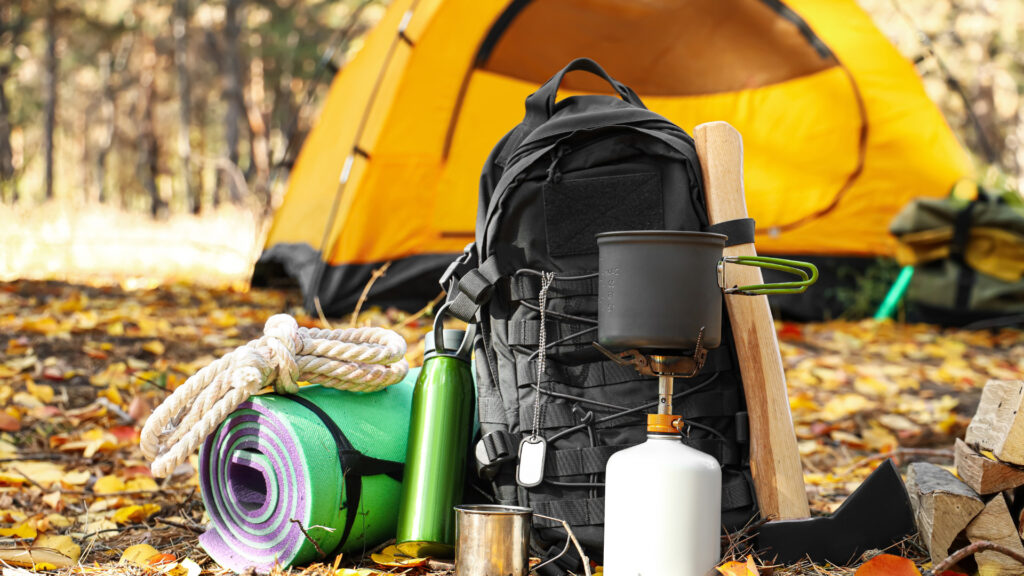 Your Ultimate Fall Camping Packing List - Getaway Couple
