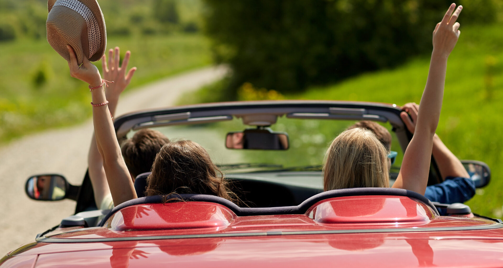 Roadside Attractions You Must See at Least Once in Your Life - Getaway ...