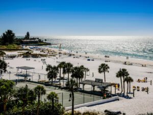 What Is Special About Siesta Key Beach? - Getaway Couple