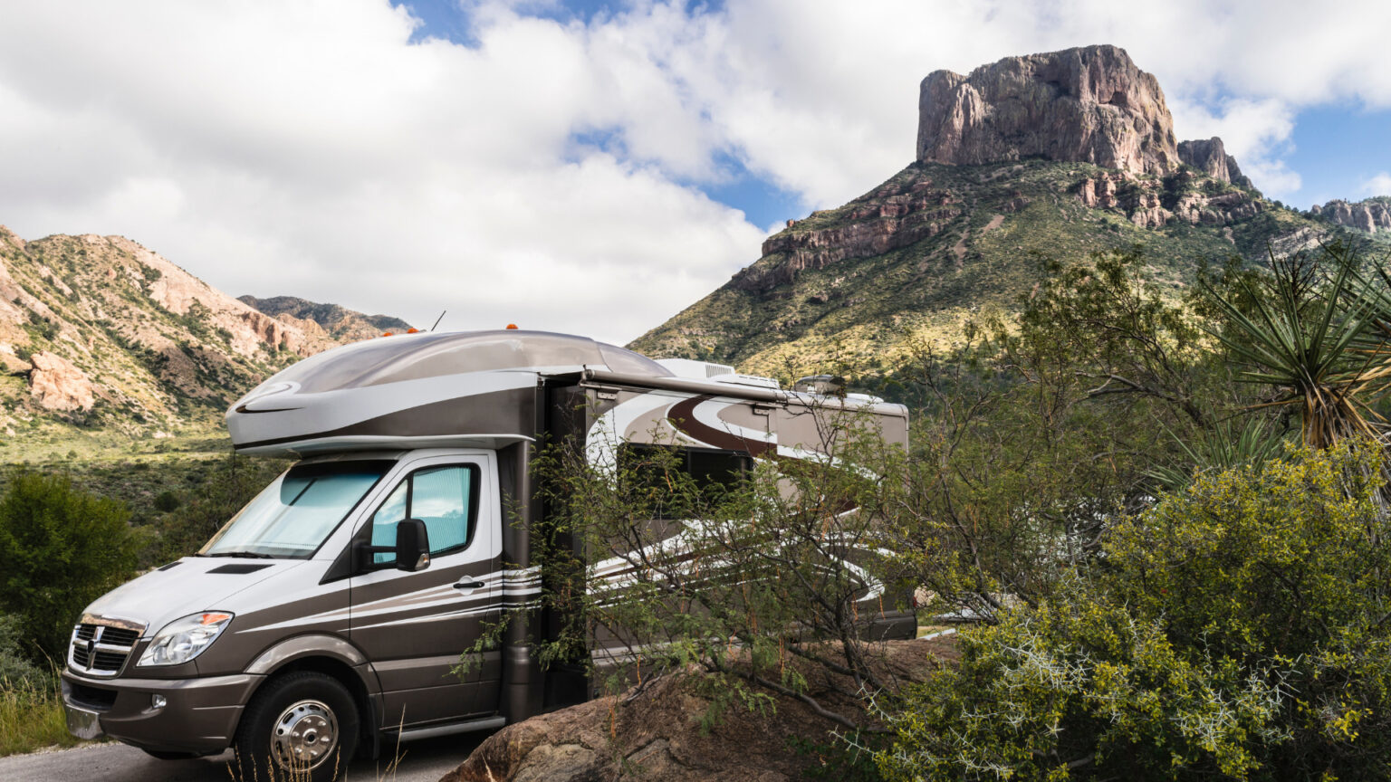 The Highest Rated RV Resorts in Texas - Getaway Couple