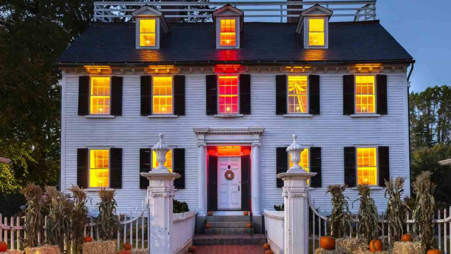 Add the Hocus Pocus House to Your Halloween Bucket List