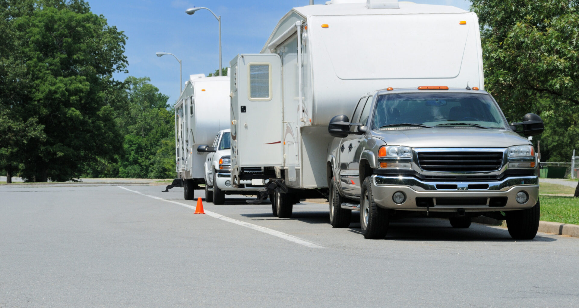 Easiest Way to Find the Next Rest Stop on Your Route - Getaway Couple