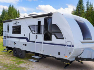 The Best Cold Weather Travel Trailers to Survive Winter