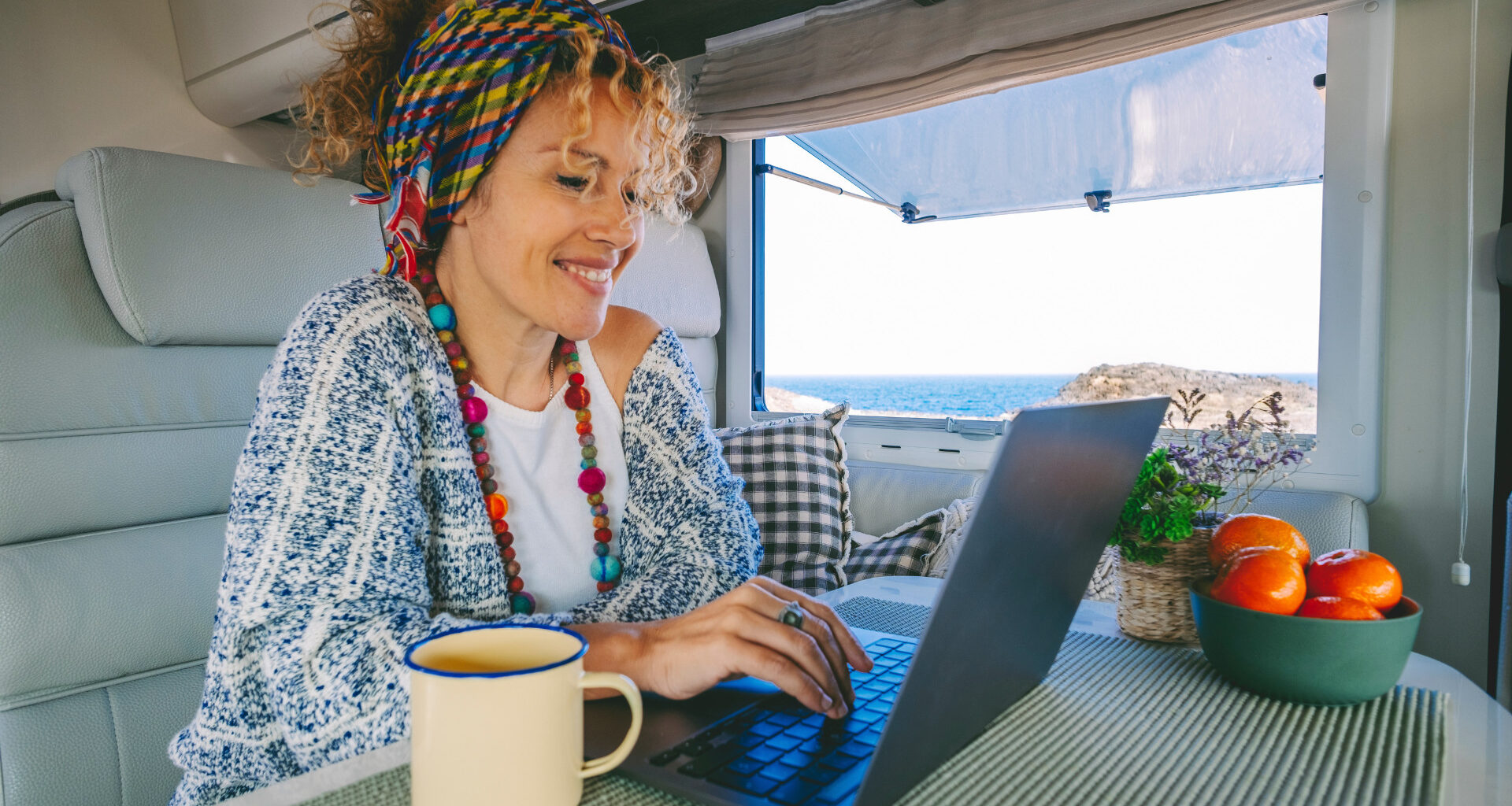 Arvie: Your New Favorite Campground Booking Tool - Getaway Couple