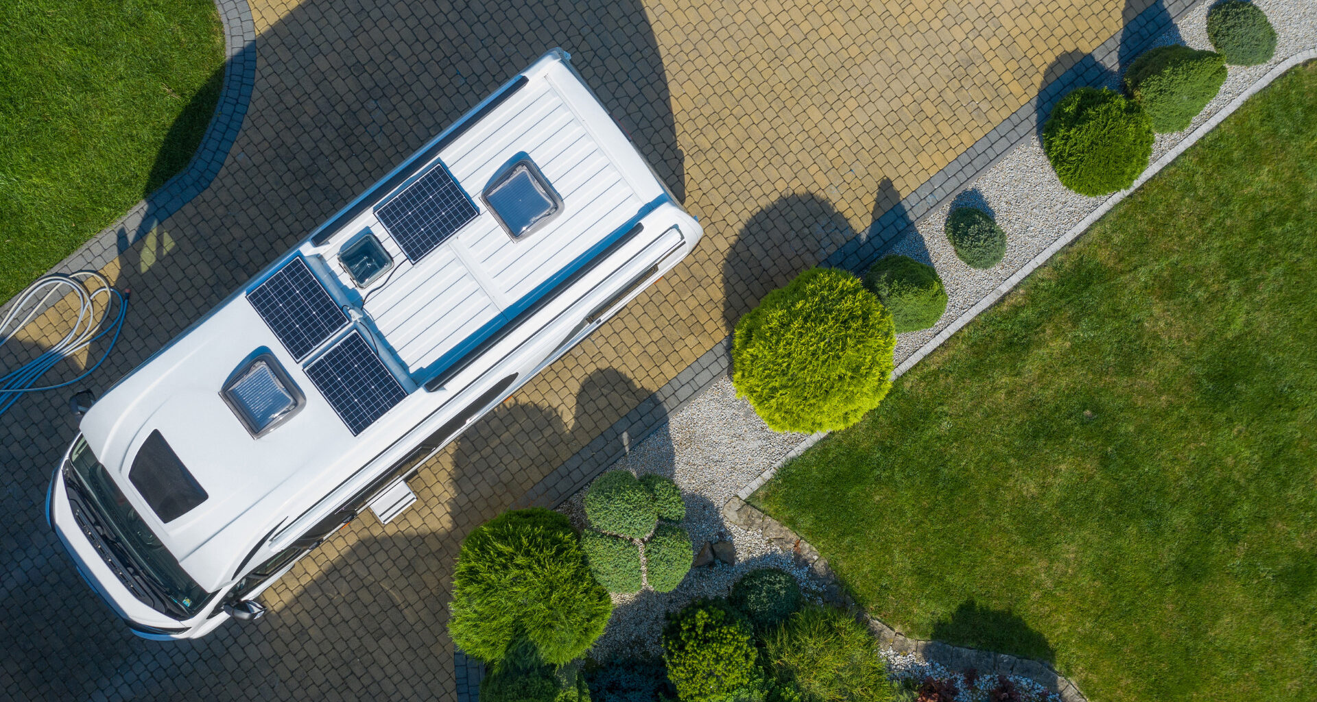 What Does a Ducted AC Mean in an RV? - Getaway Couple