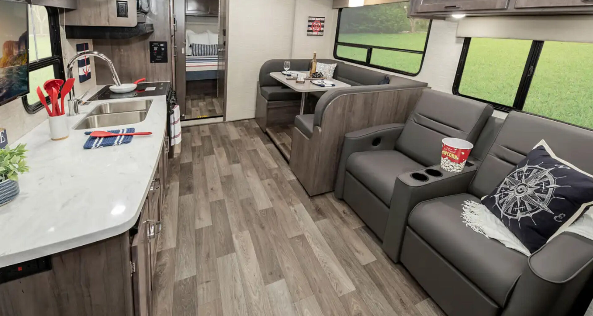 A Breakdown of the Winnebago Minnie - Getaway Couple