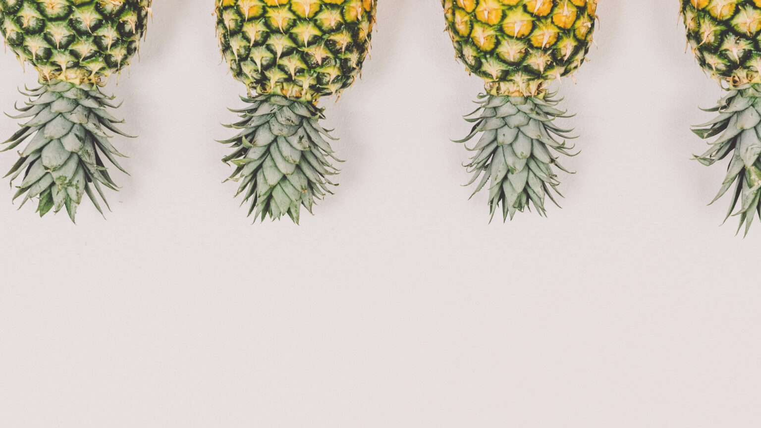What's the Meaning of an Upside-Down Pineapple in a Campground ...