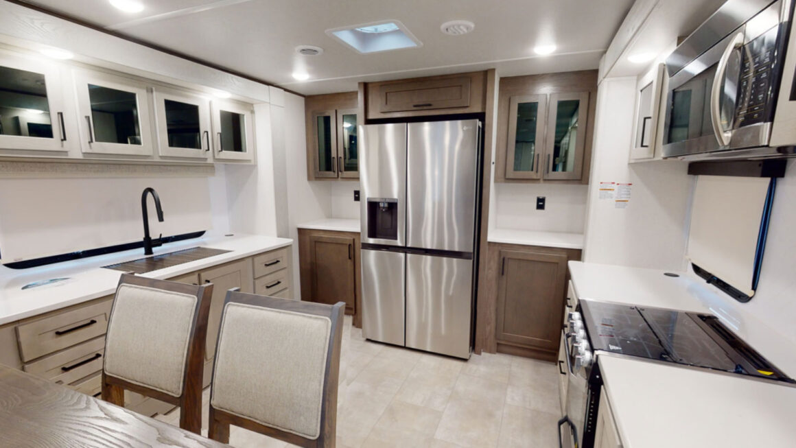 2023 Front Kitchen Fifth Wheels You Have to See - Getaway Couple