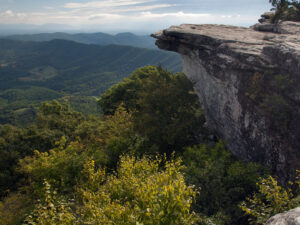 Are The National Parks in Tennessee Worth Visiting? - Getaway Couple