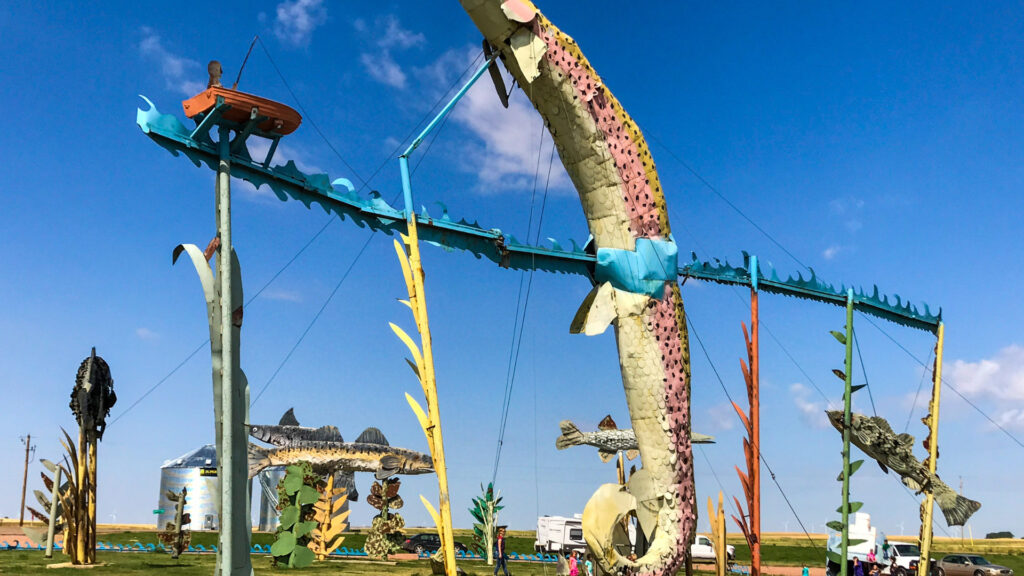 The Enchanted Highway: Is It Worth It? - Getaway Couple