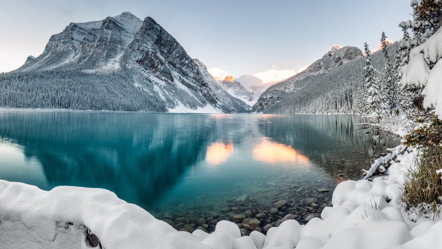 How Many National Parks Are in Canada? - Getaway Couple