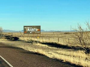 We Saw the Marfa Lights (And You Can Too) - Getaway Couple