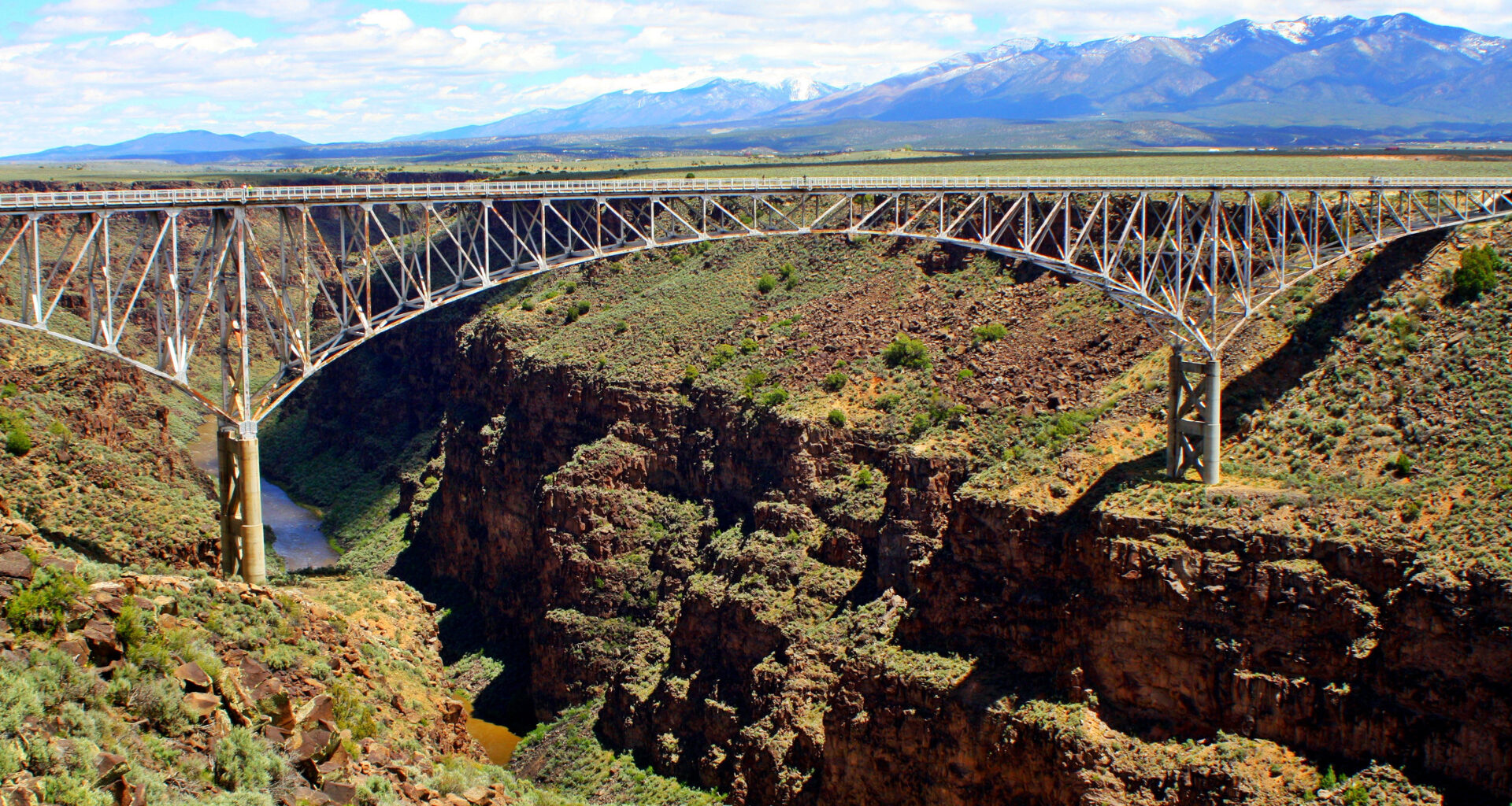 Rio Grande Gorge Bridge: Your Complete Guide - Getaway Couple