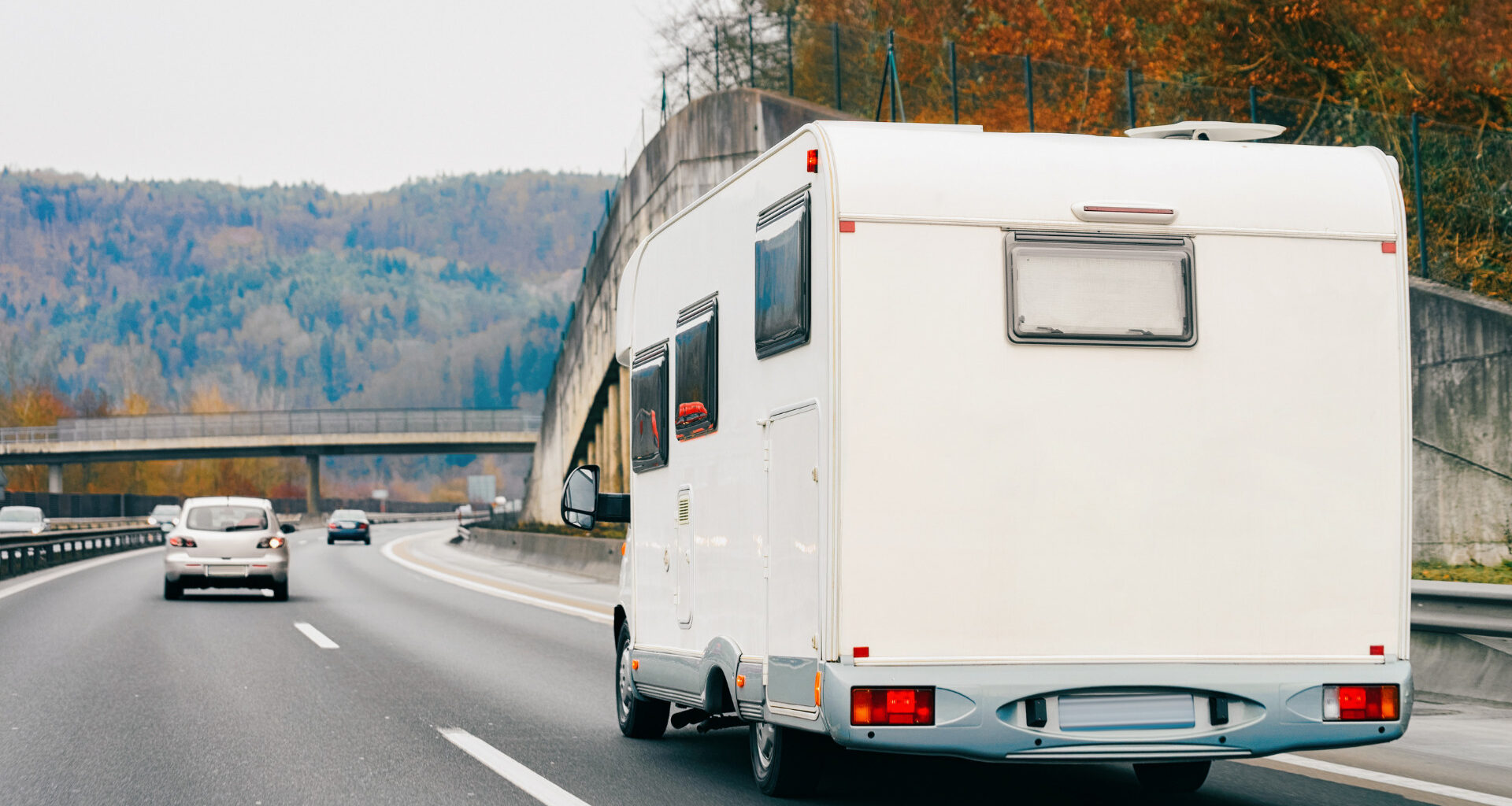 Where to Find a Reliable RV Driver - Getaway Couple