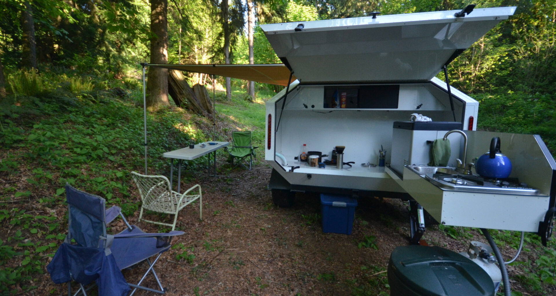 This Apocalypse-Ready Trailer Is a Prepper's Dream - Getaway Couple