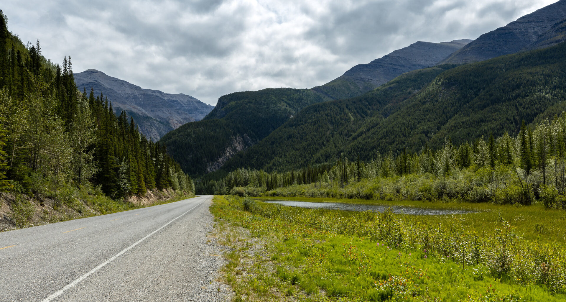 Your Ultimate Guide to Banff Camping - Getaway Couple