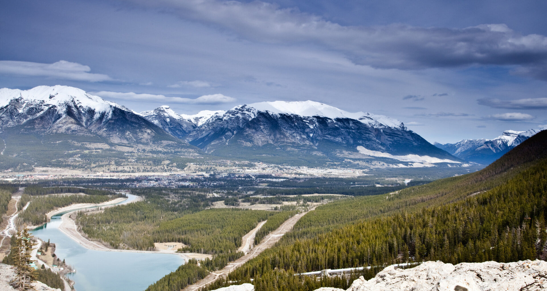 Your Ultimate Guide to Banff Camping - Getaway Couple