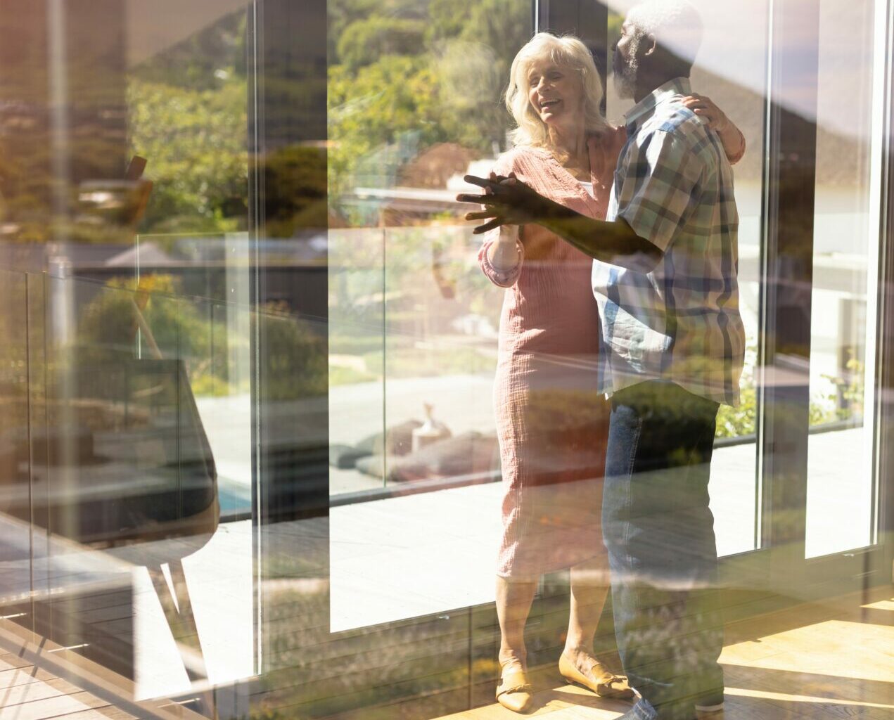 The Glass House in Connecticut - Getaway Couple