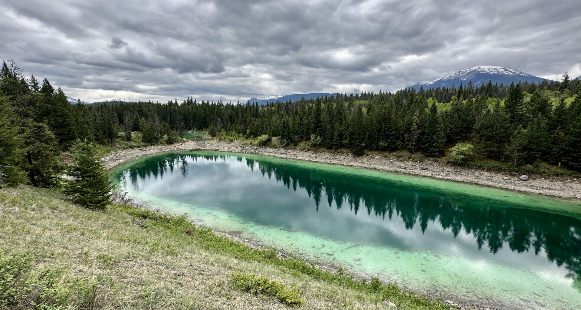 Tips to Hike the Valley of the Five Lakes - Getaway Couple