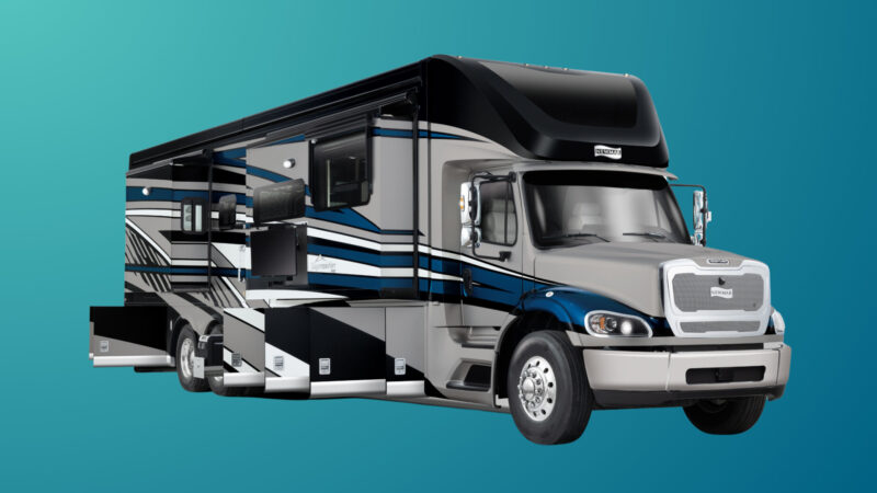 What Is a Super C? - Getaway Couple