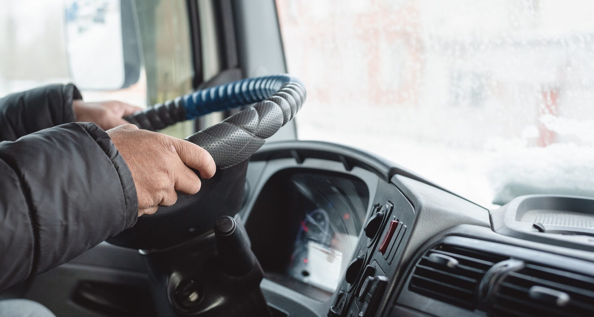 Every RVer Should Know What Stab Braking Is - Getaway Couple