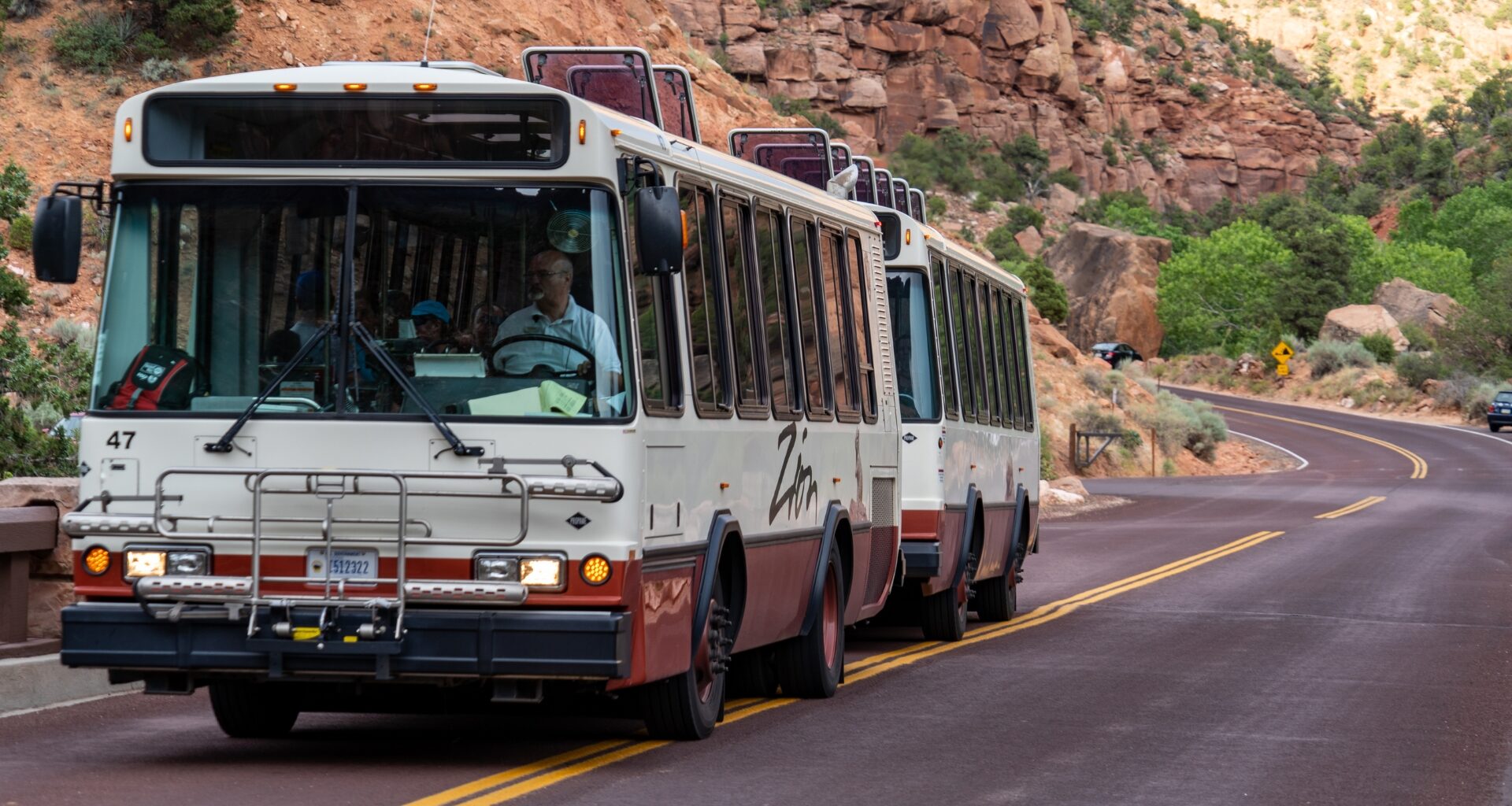 10 National Parks You Can Explore Sans Car - Getaway Couple