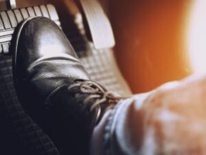 Every RVer Should Know What Stab Braking Is - Getaway Couple