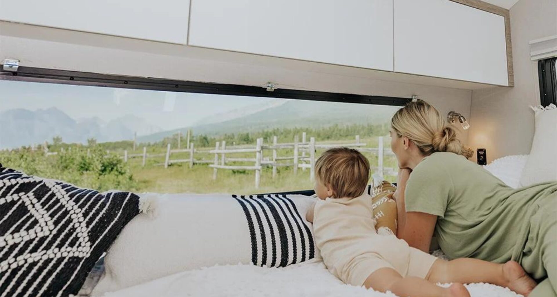 A Breakdown of the inTech Sol Horizon - Getaway Couple