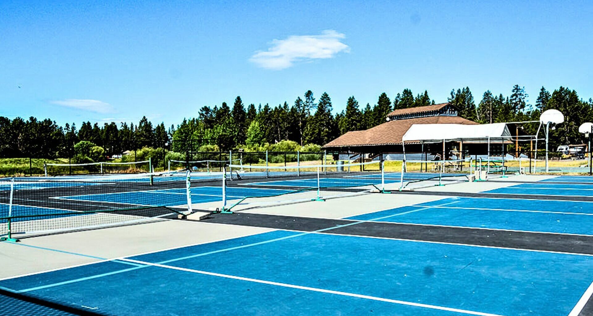 Review of Sunriver Thousand Trails In Bend, Oregon - Getaway Couple