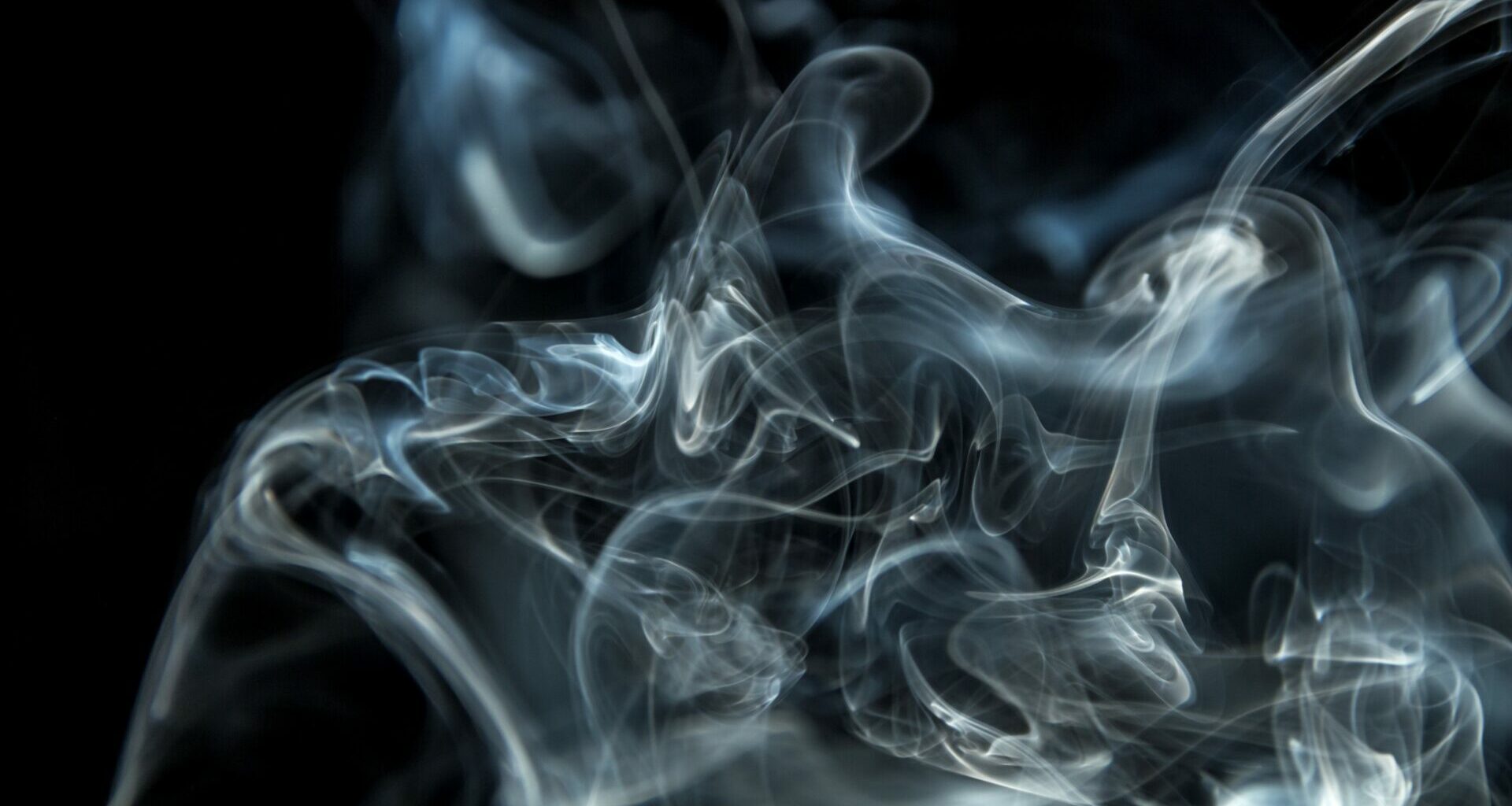 These Are The Symptoms of Wood Smoke Inhalation - Getaway Couple