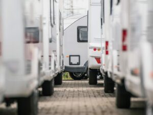 The Pros and Cons of Bringing a Toad Car RVing - Getaway Couple